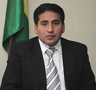 Juez Orlando Rojas declara en rebeldía a gobernador Rubén Costas