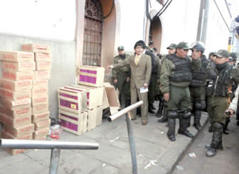 Fuga de reo devela ilegalidad y tres jefes son destituidos