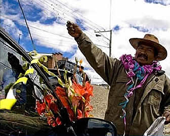 Termina el Carnaval con el ritual ancestral de la ch’alla